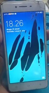 9 Cara Memperbaiki LCD HP Yang Hitam Sebagian Tanpa Service